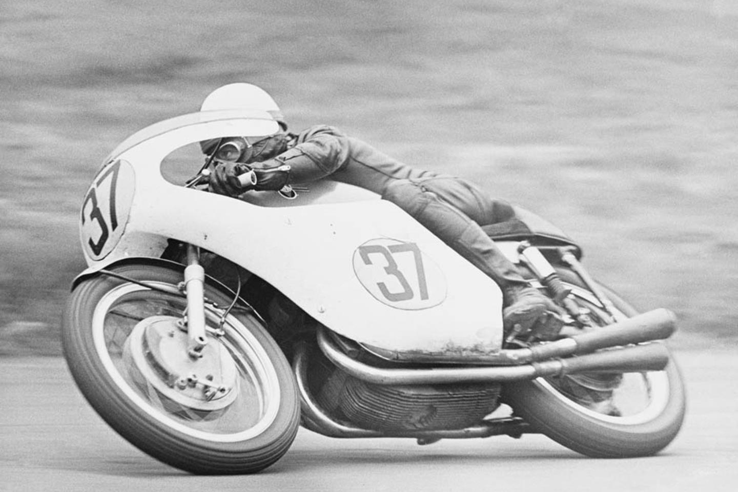 Derek Minter passes away aged 82 | MCN