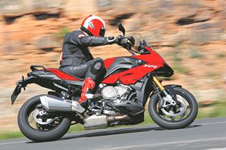 BMW S1000XR (2015-2019) Review