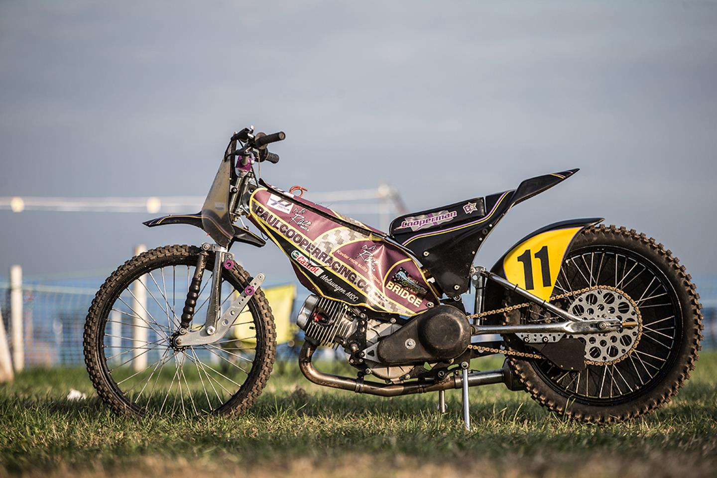 Gallery: Grasstrack racing at the Lincolnshire Poacher | MCN