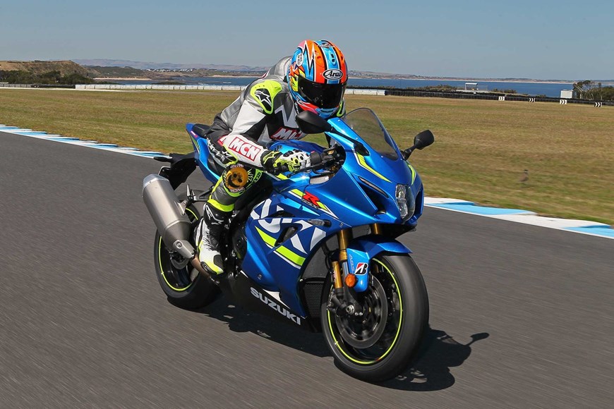 SUZUKI GSX-R1000 R (2017-on) Review | Specs & Prices | MCN