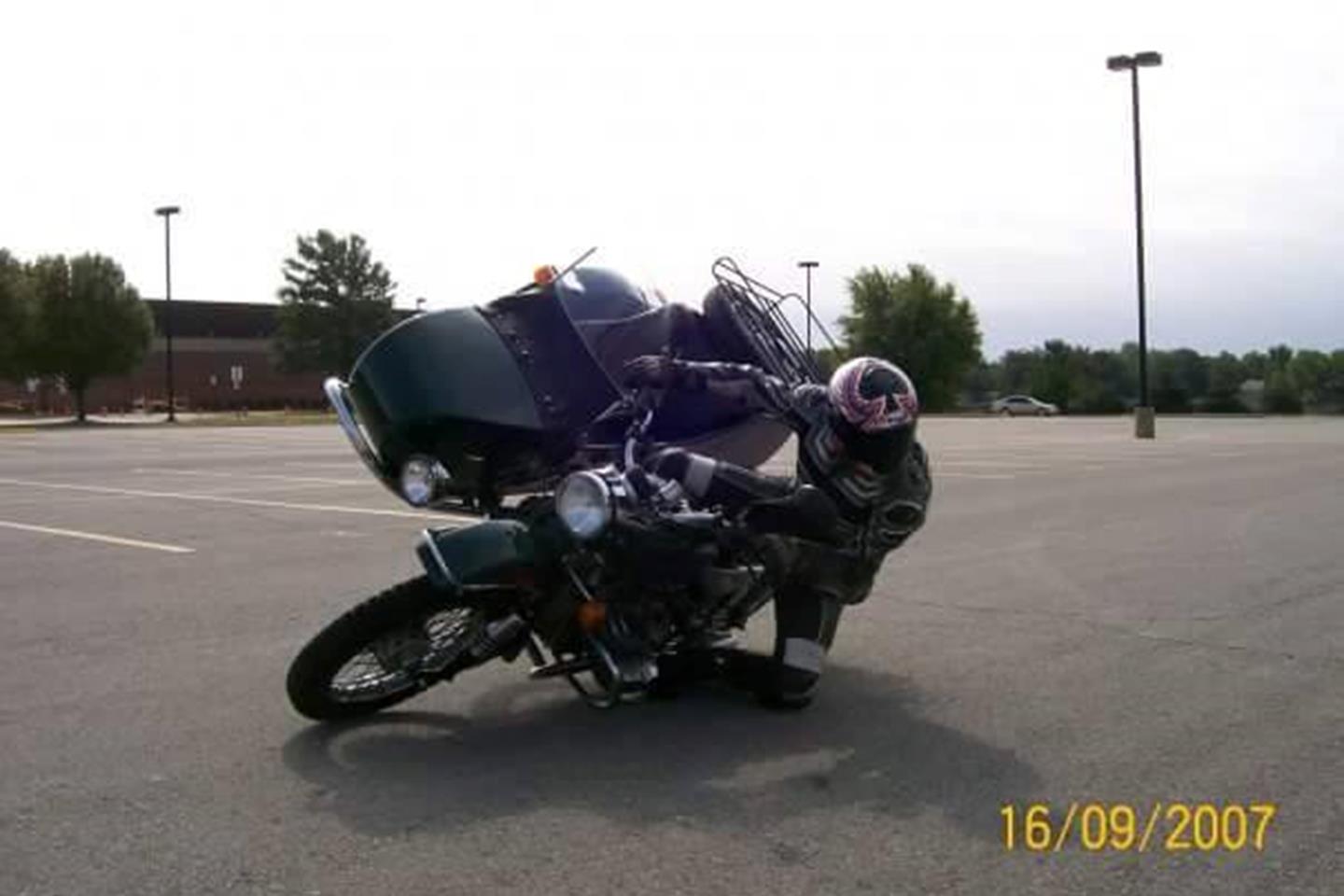 MCN users show us their knee down pics | MCN