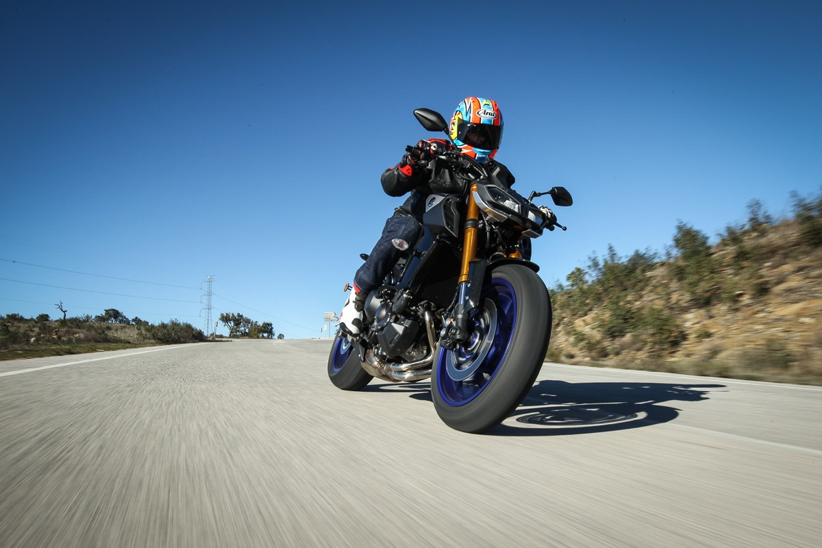 Yamaha MT-09 SP (2018-2021) Review | Speed, Specs & Prices | MCN