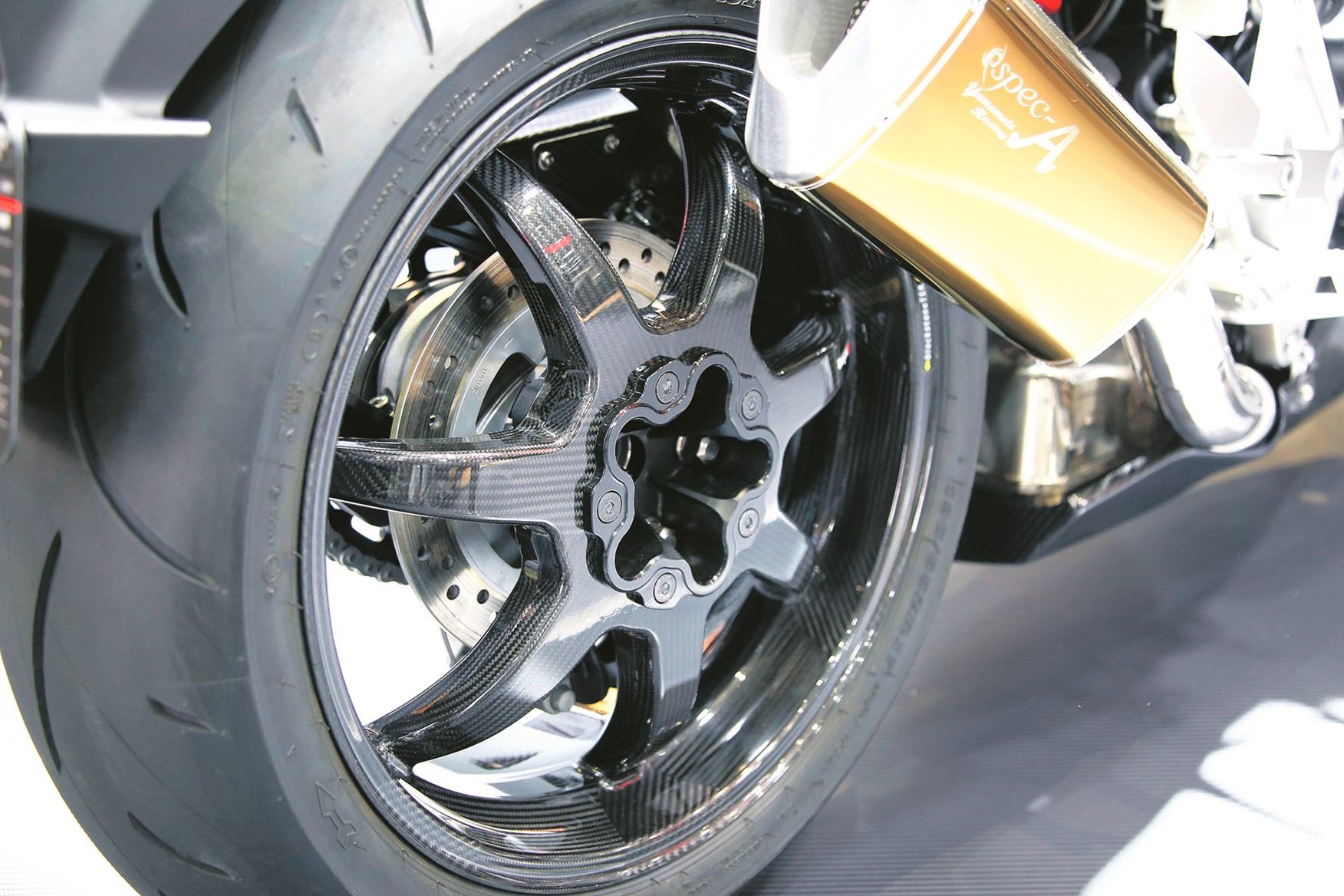 Honda’s carbon CB1000R