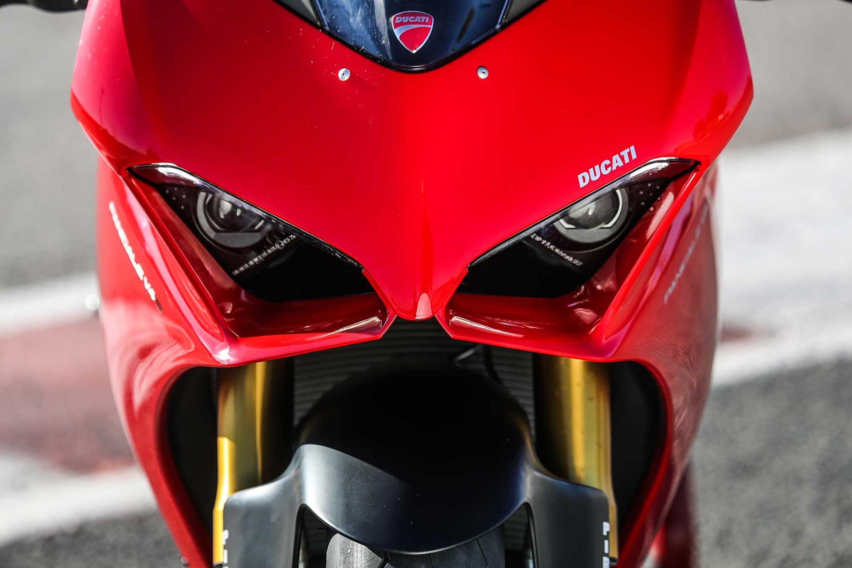 DUCATI PANIGALE V4S (2018-on) Review | MCN
