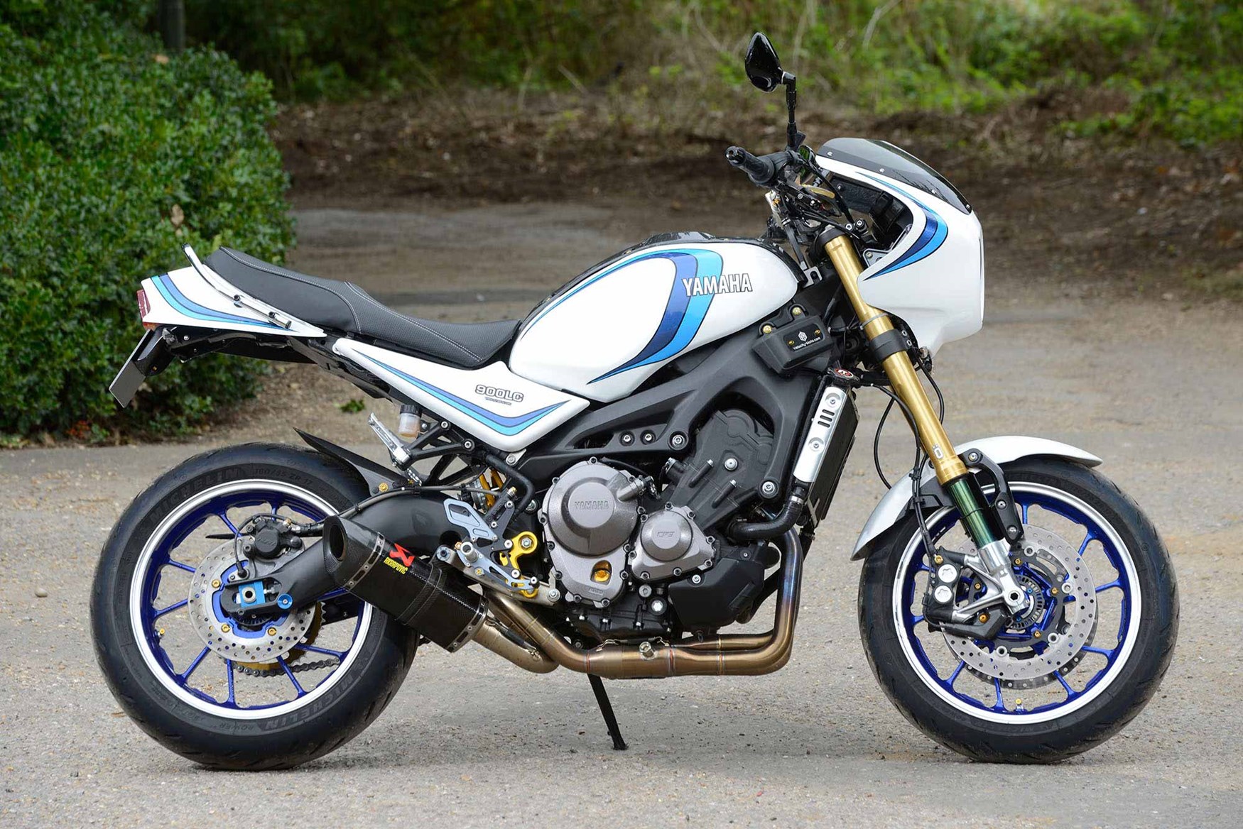 First ride: Velocity-Moto 900LC