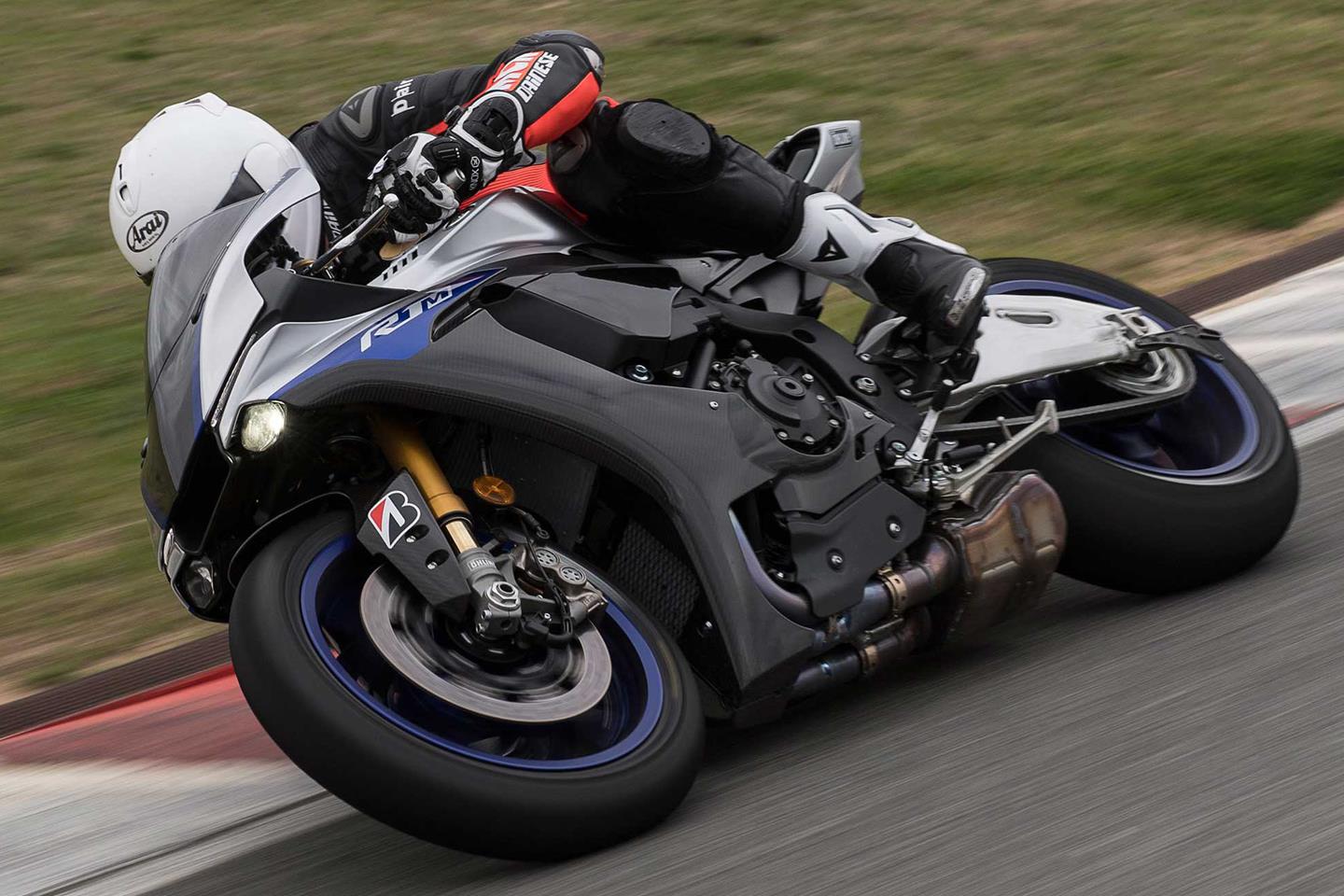 YAMAHA R1M (2018 - on) Review | MCN