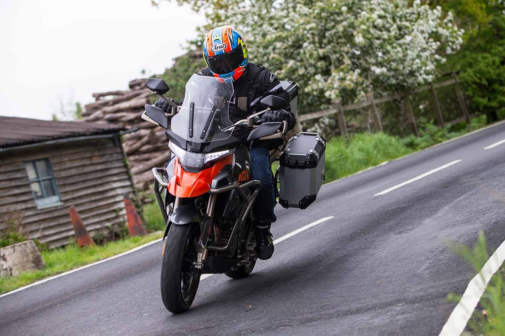 Zontes Motorcycles ZT310-T (2021-on) Review | specs, pricing and more | MCN