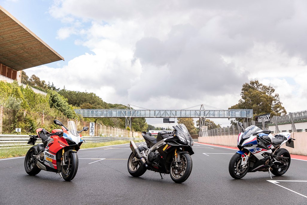 2019 MCN Sicilian Superbike Shootout | MCN