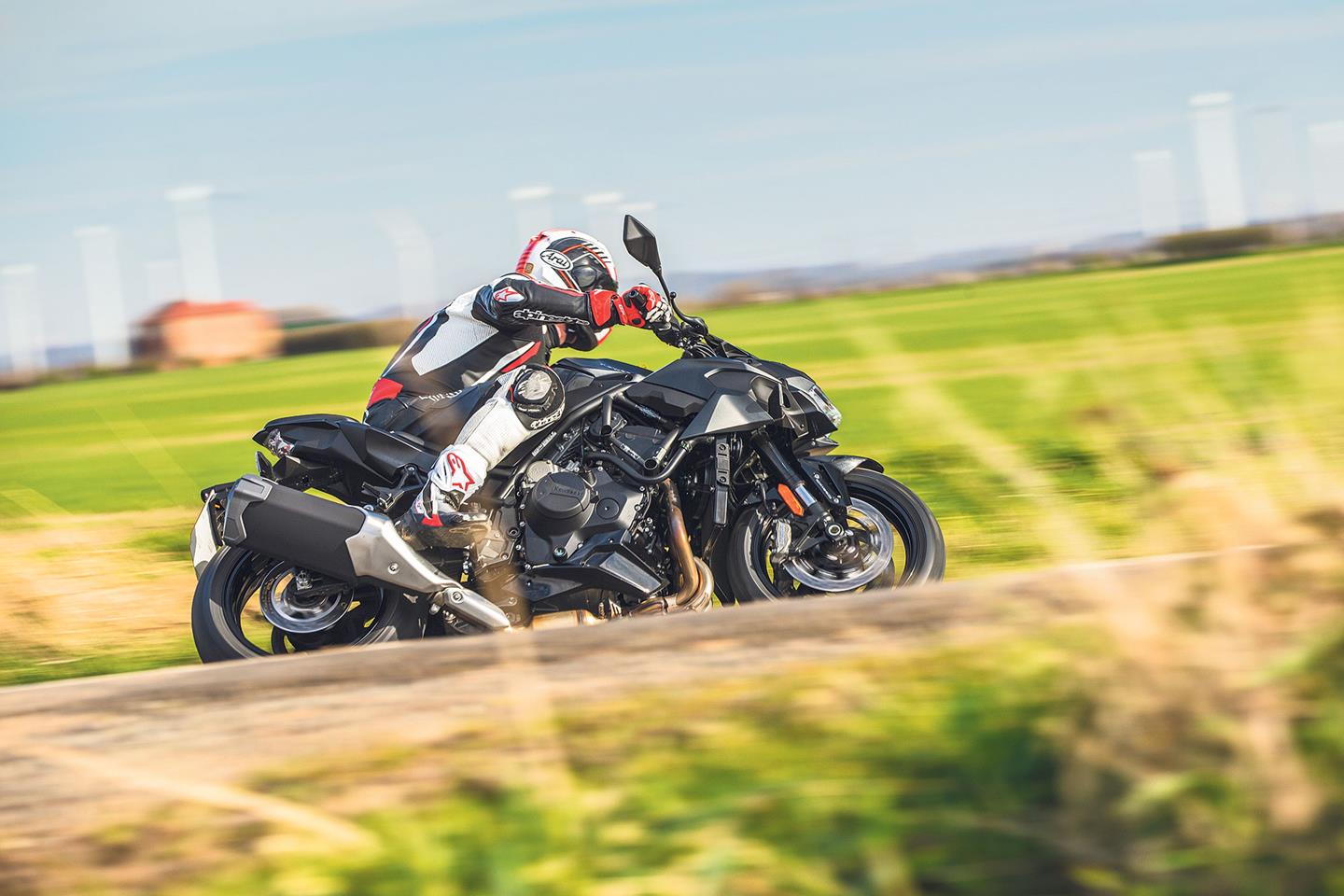 KAWASAKI Z H2 (2020 - on) Review | MCN