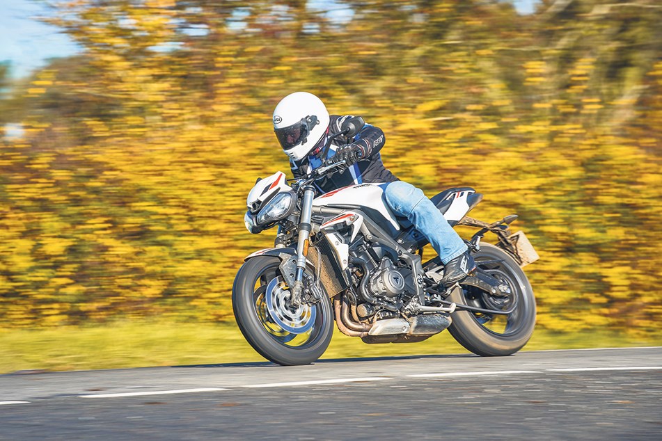 TRIUMPH STREET TRIPLE 660 S (2020 - on) Review | MCN