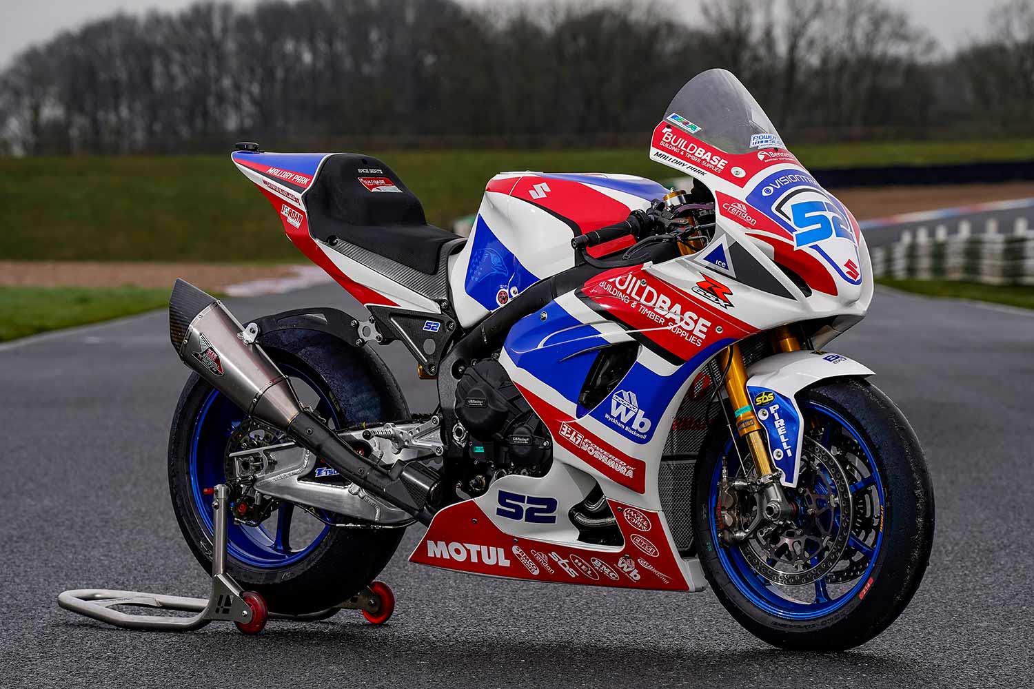BSB: Hawk Racing and Buildbase extend long-term partnership | MCN