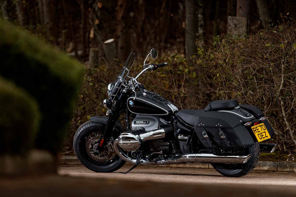 BMW R18 CLASSIC (2021 - on) Review | MCN