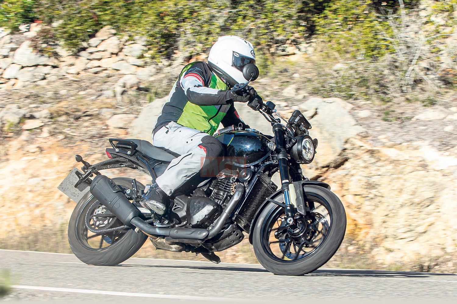 Spied testing: Single-cylinder Triumphs set to challenge Royal Enfield ...