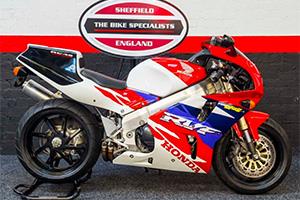 Our first ever ride of the Honda RC45