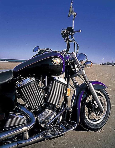 VICTORY V92C CRUISER (1999-2003) Review, Specs & Prices | MCN