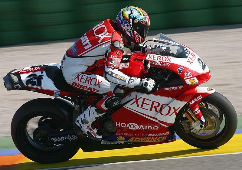 Bayliss stays on top | MCN