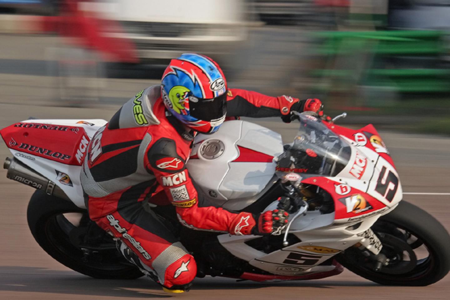 Roadtester and racer: Michael Neeves MRO Powerbikes Cadwell Park | MCN