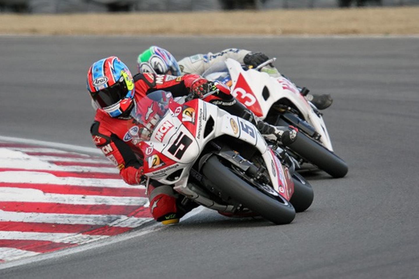 MRO Powerbike Championship: Neevesy wins after 14 years | MCN