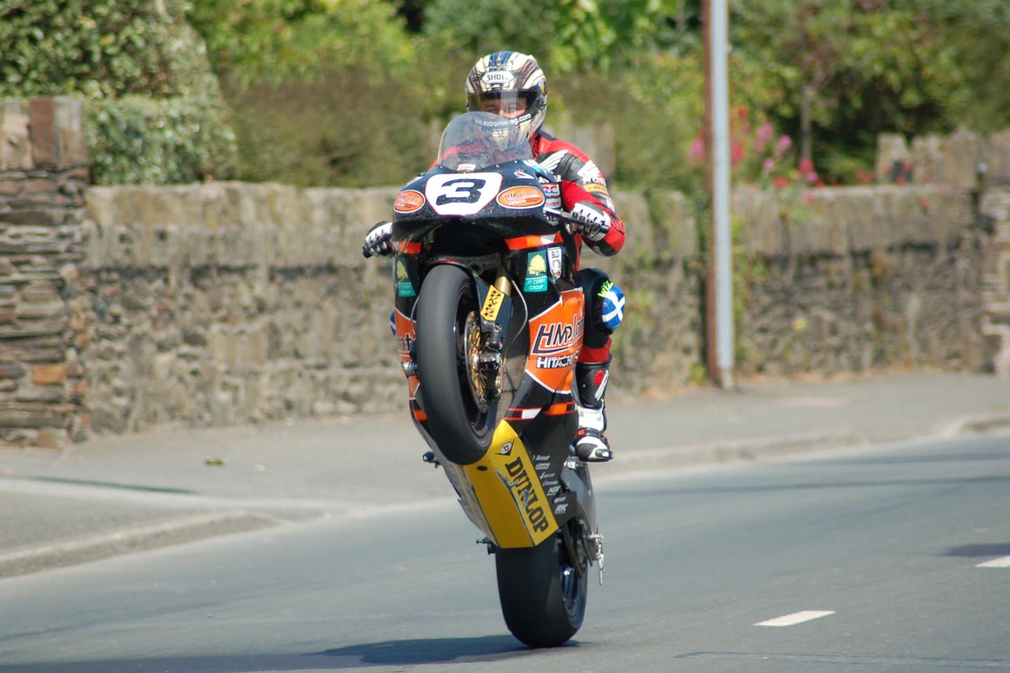 Brands pictures | MCN