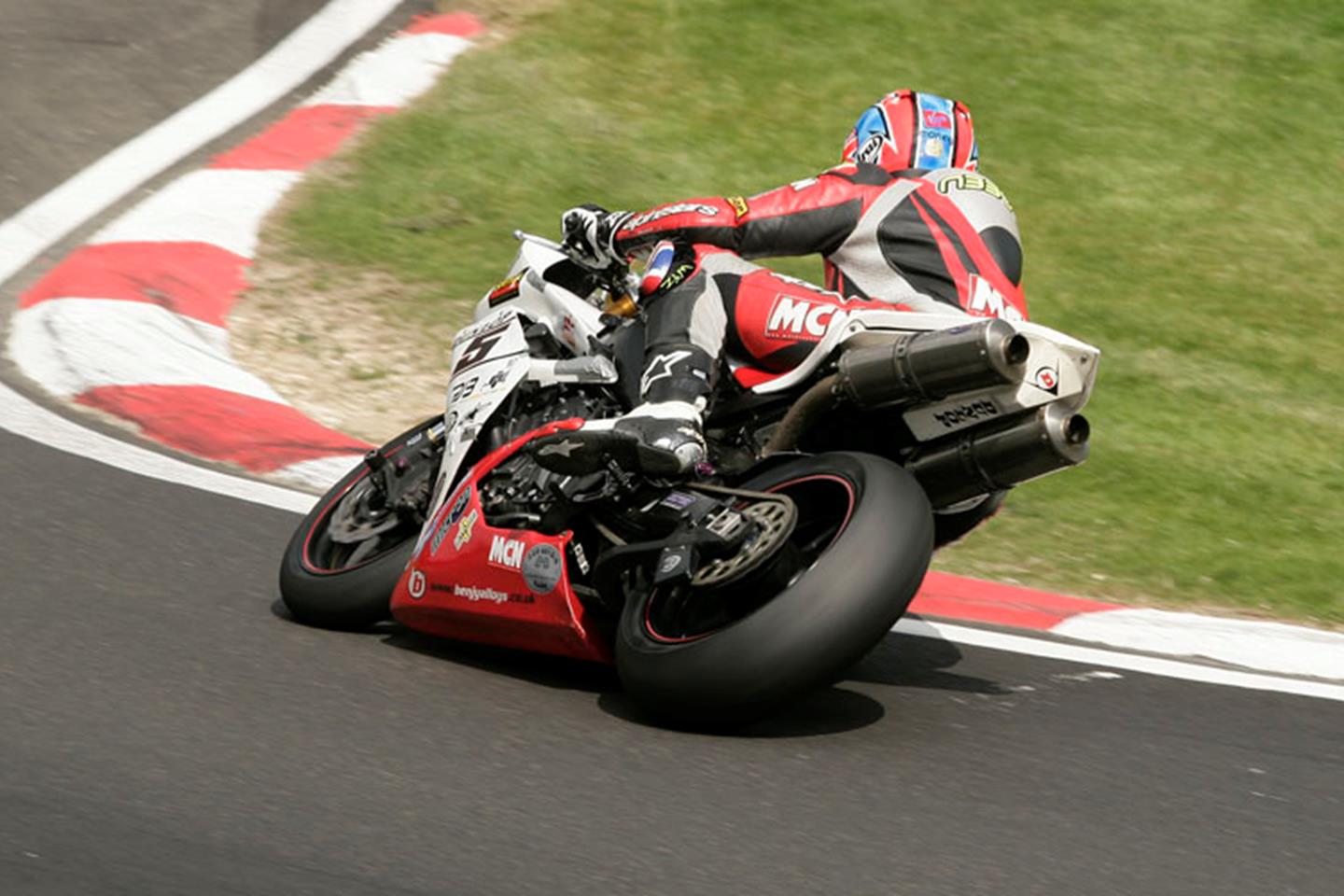 MCN's Michael Neeves - MRO Powerbike Championship round eight at ...