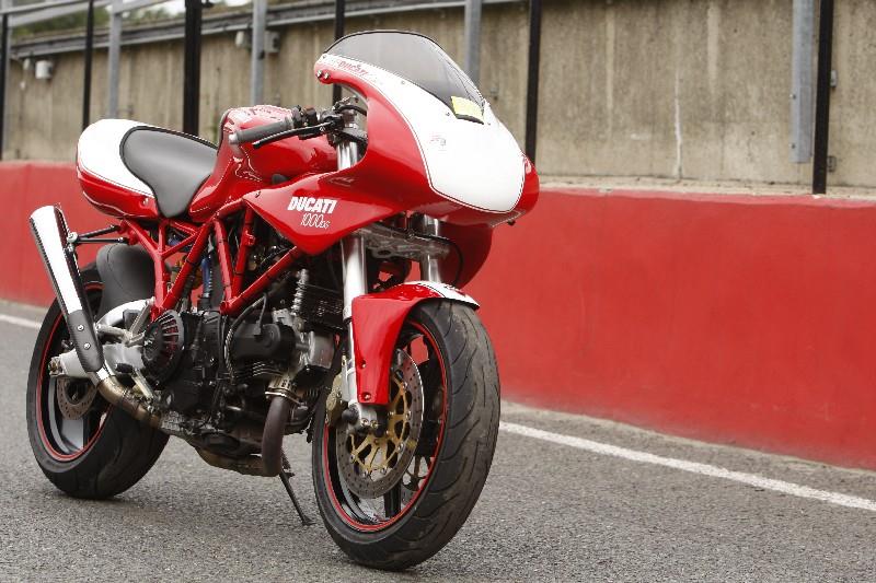 Road test gallery: Ducati 1000SS