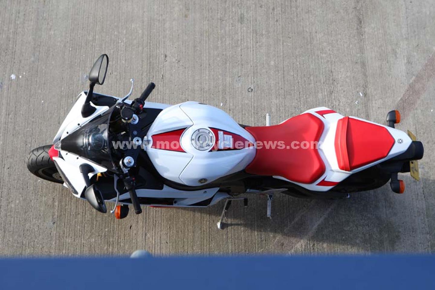 Gallery: 08 R6 v 07 R6 | MCN