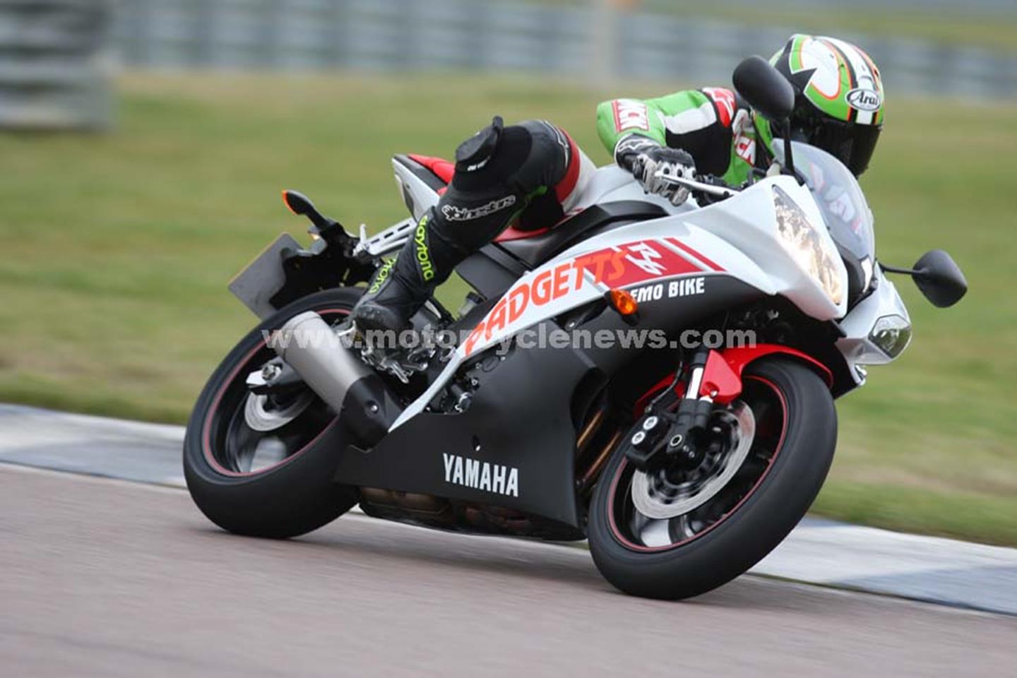 Gallery: 08 R6 v 07 R6 | MCN