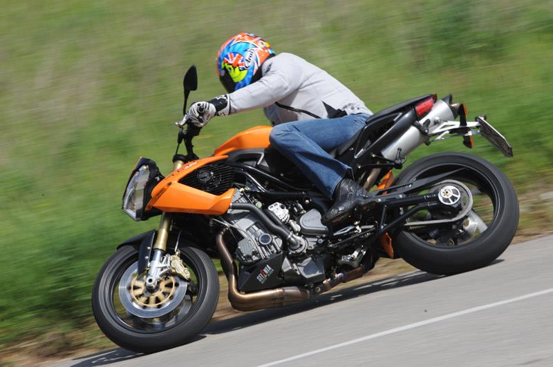 BENELLI TNT 899 (2008-on) Review | Speed, Specs & Prices | MCN