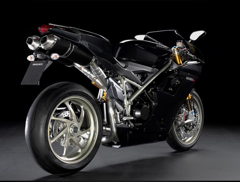 DUCATI 1198S (2008-2011) Review | Speed, Specs & Prices | MCN