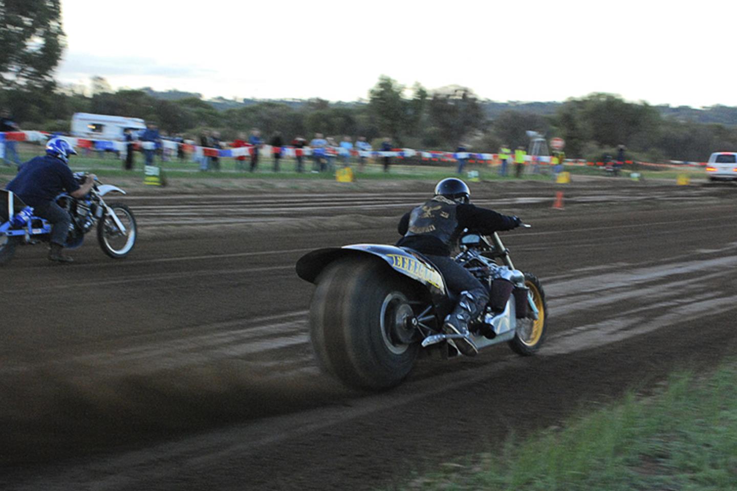 Video: Sand drag racing in Australia | MCN