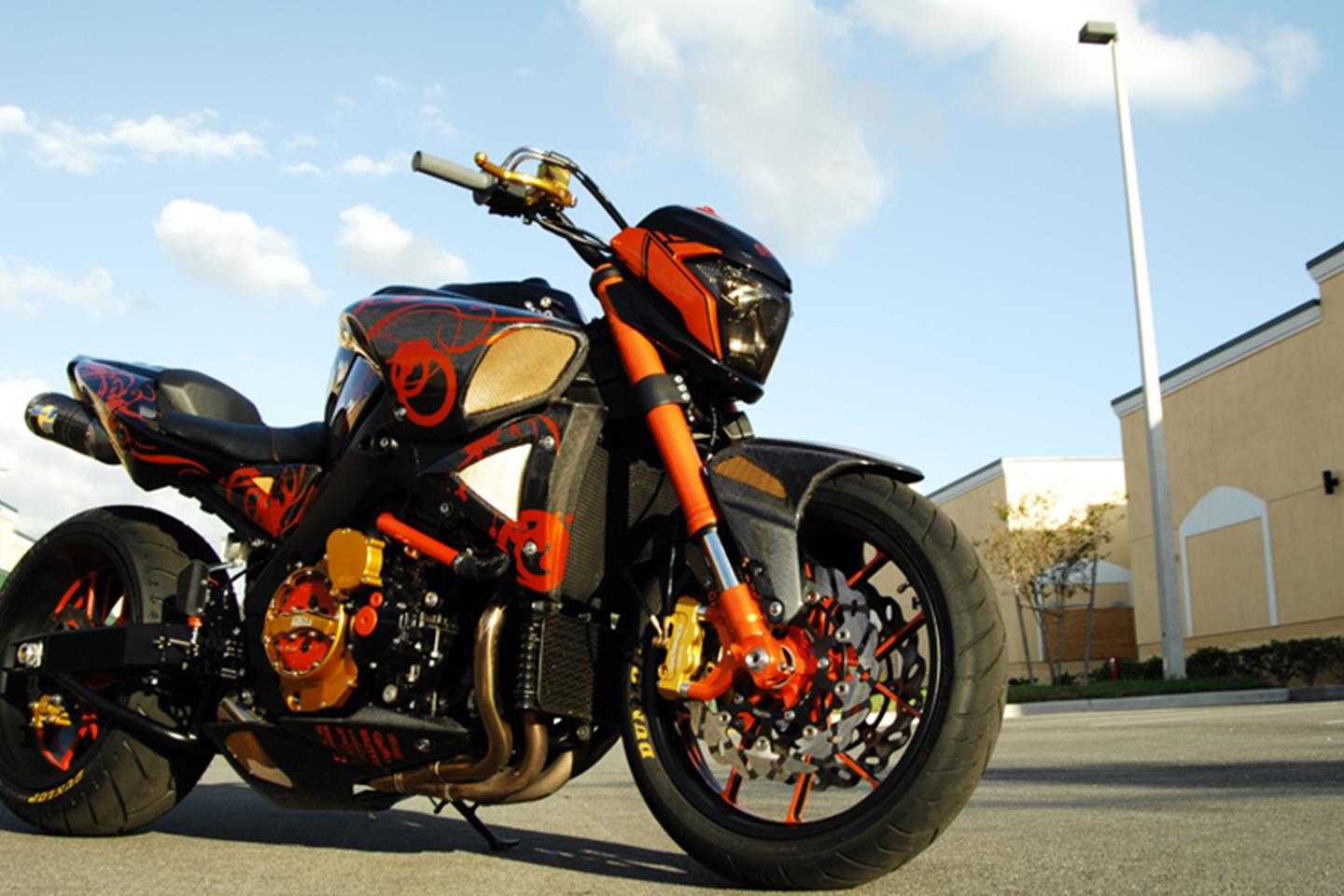 Are these the ultimate R1 and B-King customs? | MCN