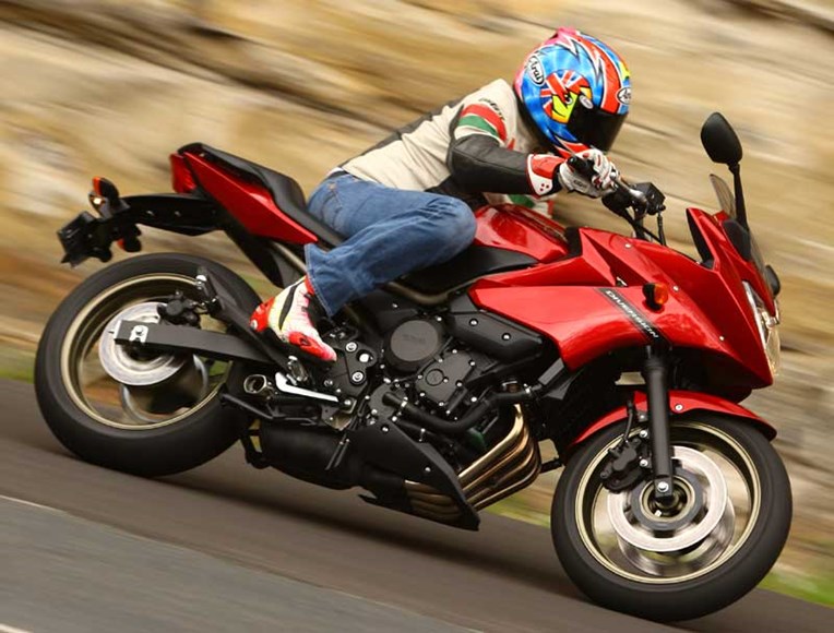 Yamaha Xj6 Diversion 2009 On Review Specs Amp Prices