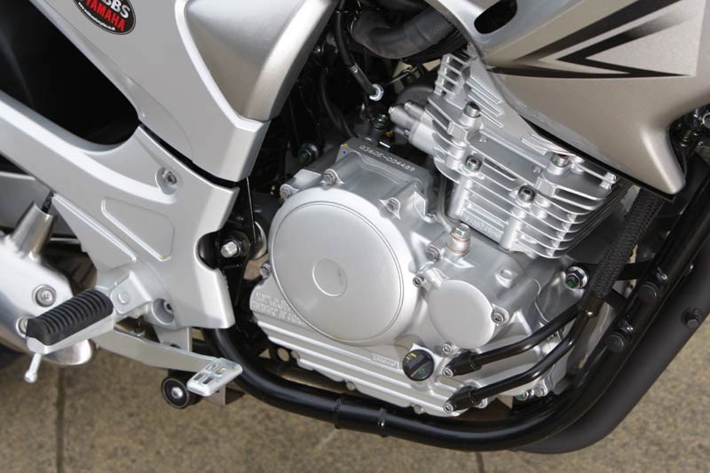 YAMAHA YBR250 (2009-on) Review | Speed, Specs & Prices | MCN