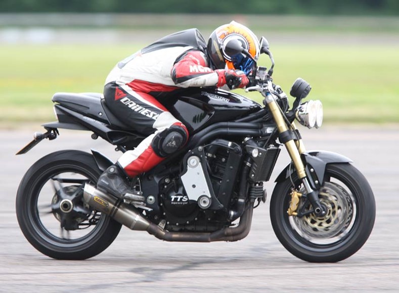 TTS Triumph Speed Triple - first ride | MCN