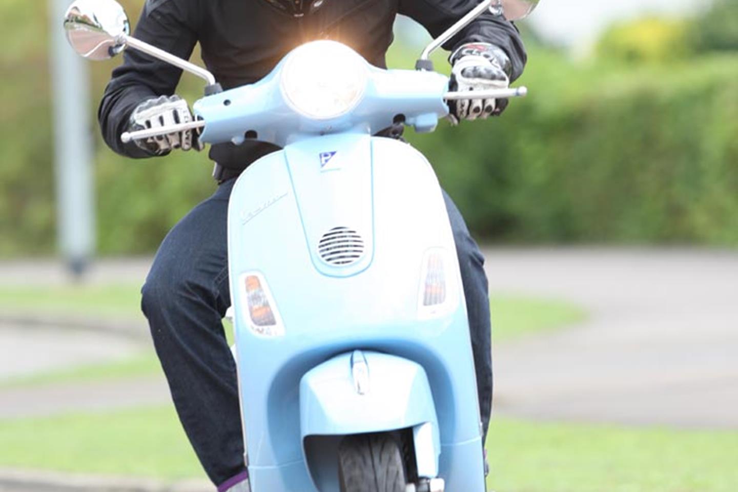 PIAGGIO VESPA LX50 (2005-on) Review | Specs & Prices | MCN