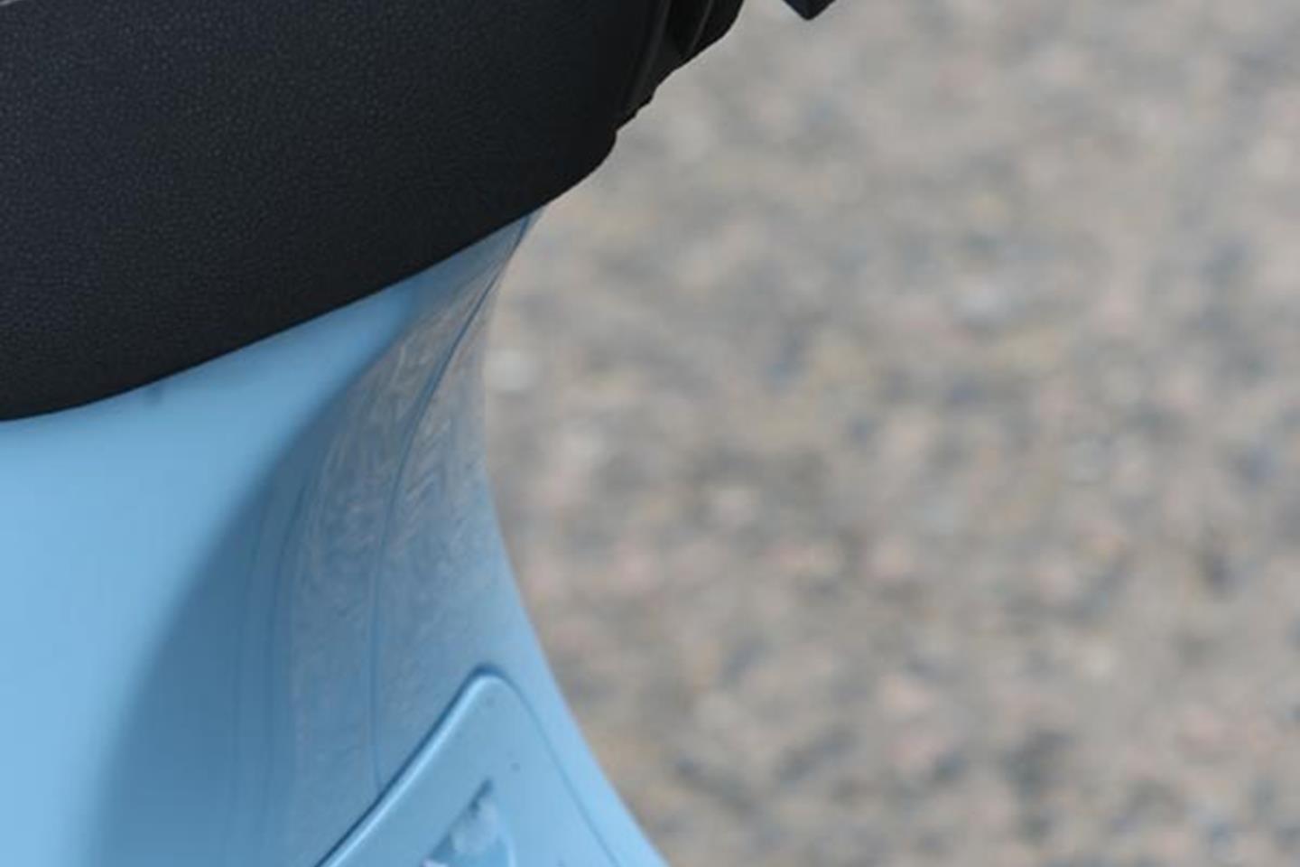 PIAGGIO VESPA LX50 (2005-on) Review | Specs & Prices | MCN