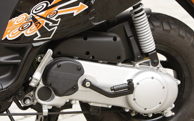 Piaggio Typhoon 50 (1993-2020) Review | Specs & Prices | MCN