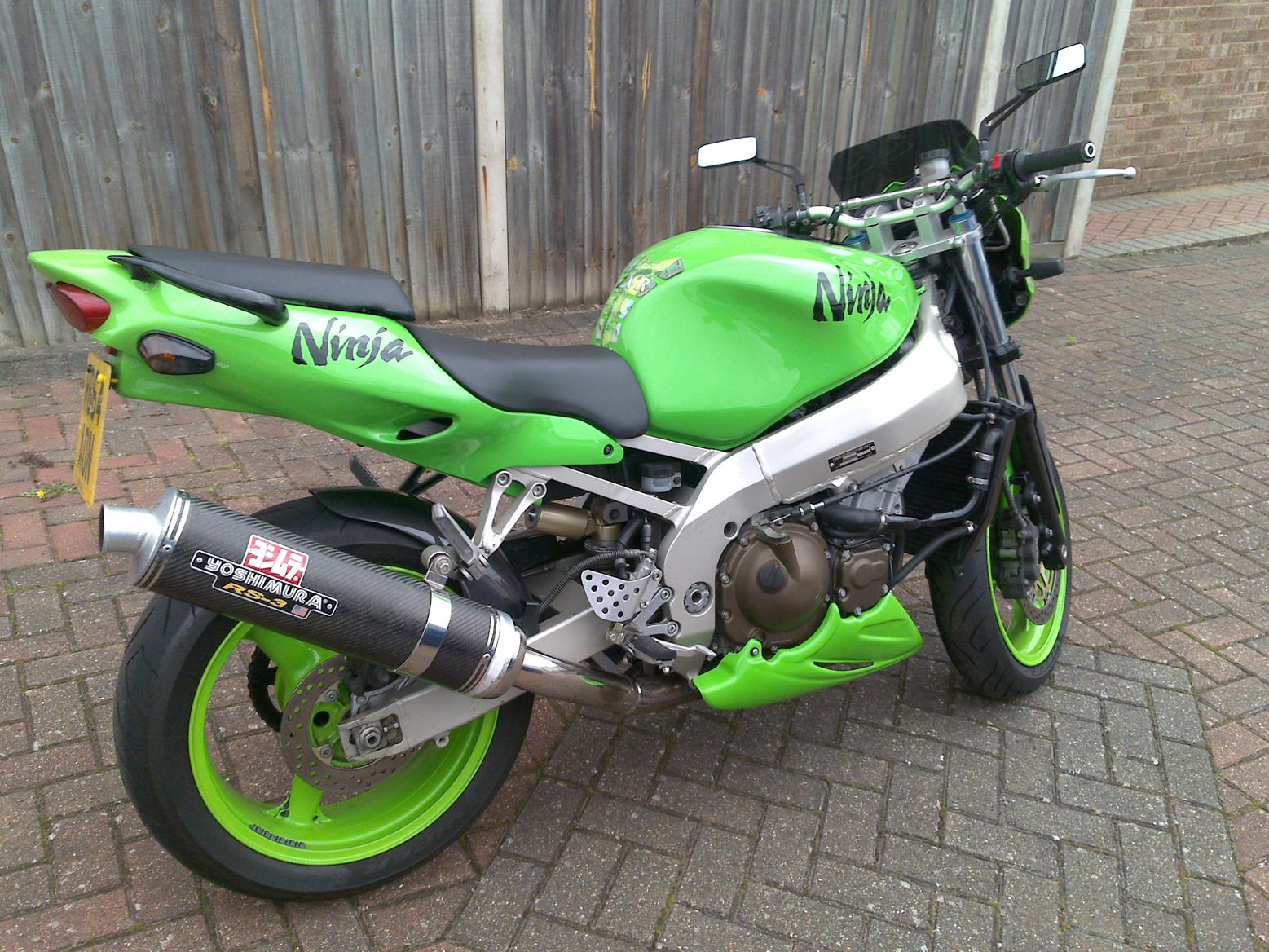 My streetfighter ZX-9R