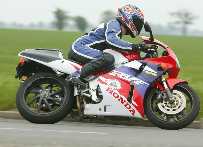 HONDA RVF400 (1994-1996) Review | Speed, Specs & Prices | MCN