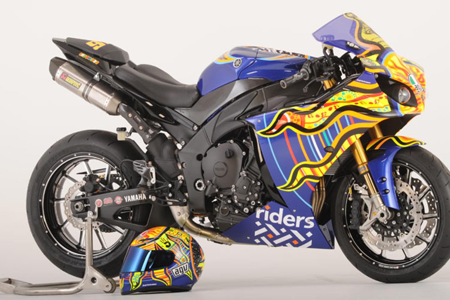 Rossi custom R1 to raise money for charity | MCN