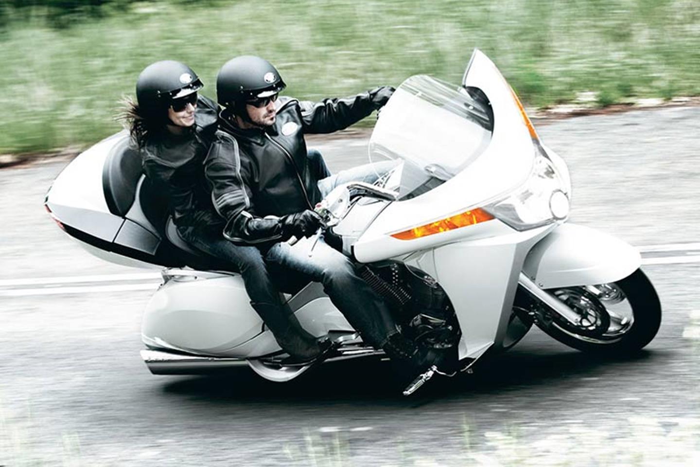 VICTORY VISION TOUR (2008-on) Review | Specs & Prices | MCN