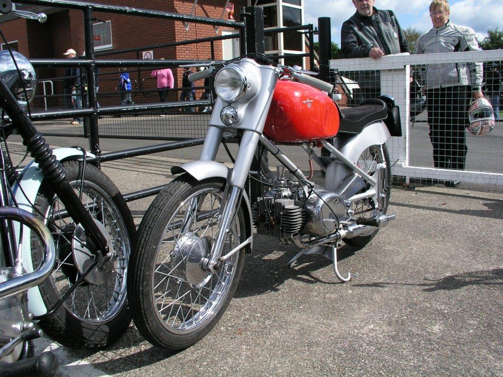 Moto Rumi Club : Moto Rumi club visit to Cabourg France – ZMFTEY