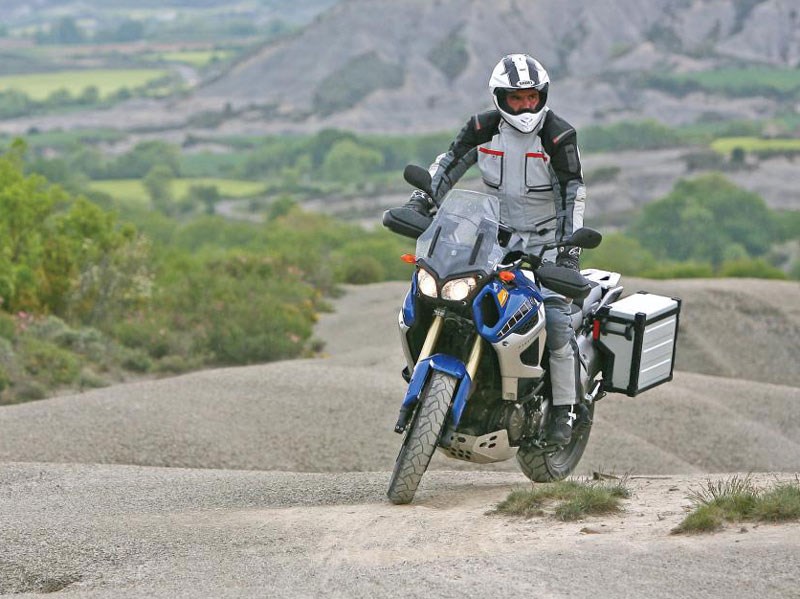 YAMAHA XT1200Z SUPER TENERE (2010 - 2021) Review | MCN