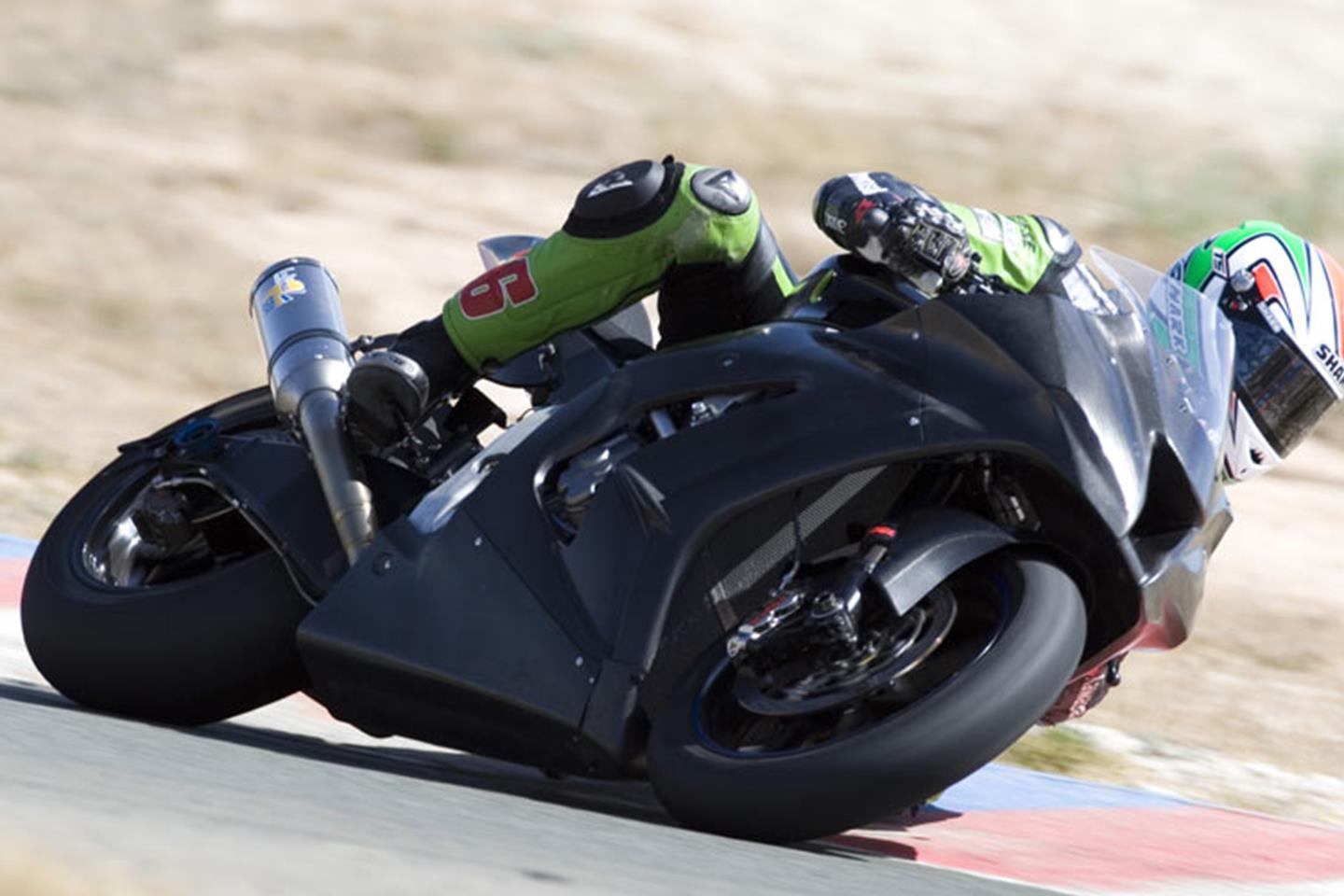 Gallery: 2011 Kawasaki ZX-10R | MCN