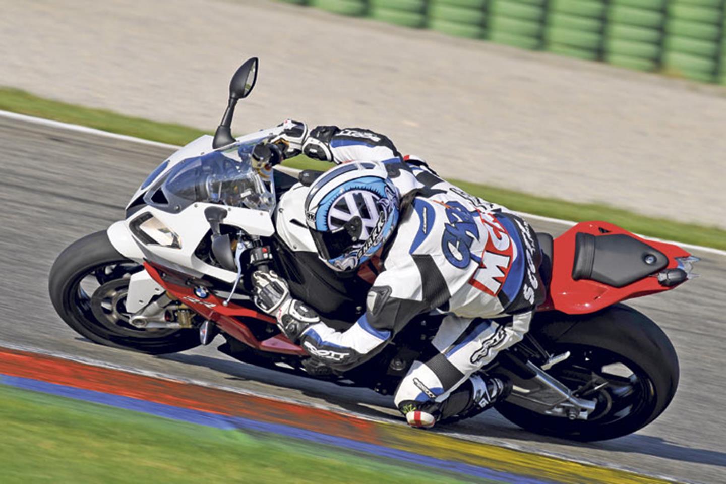 BMW S1000RR SPORT (2012-2014) Review | Specs & Prices | MCN