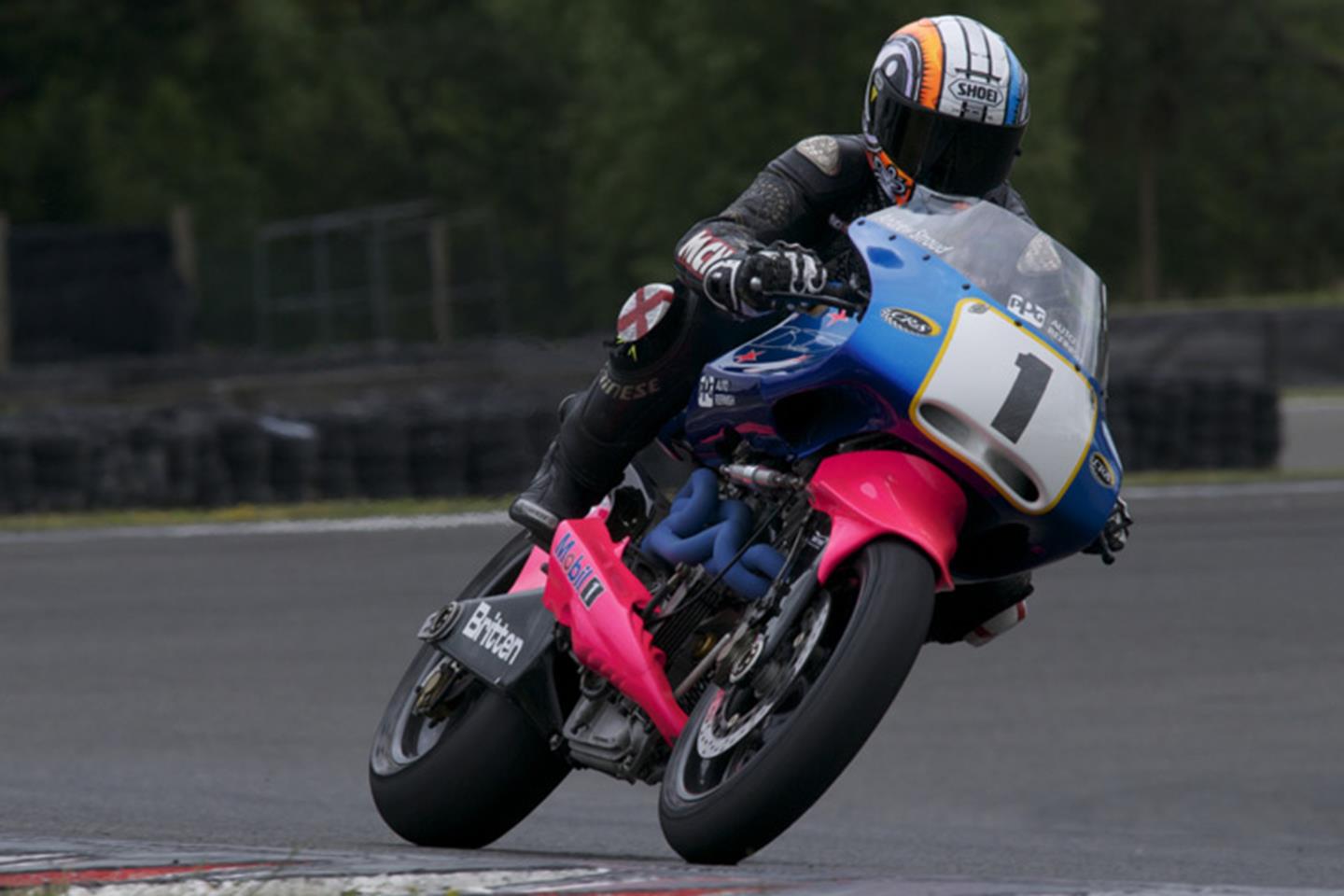 MCN rides the Britten V1000 | MCN
