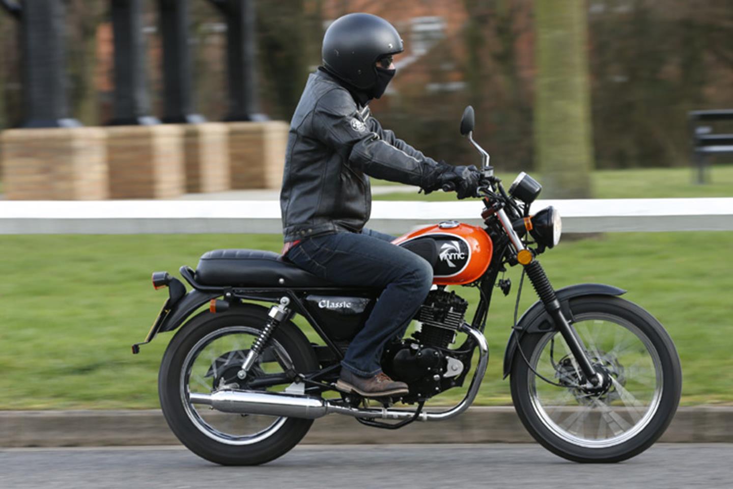 HMC Classic first ride | MCN