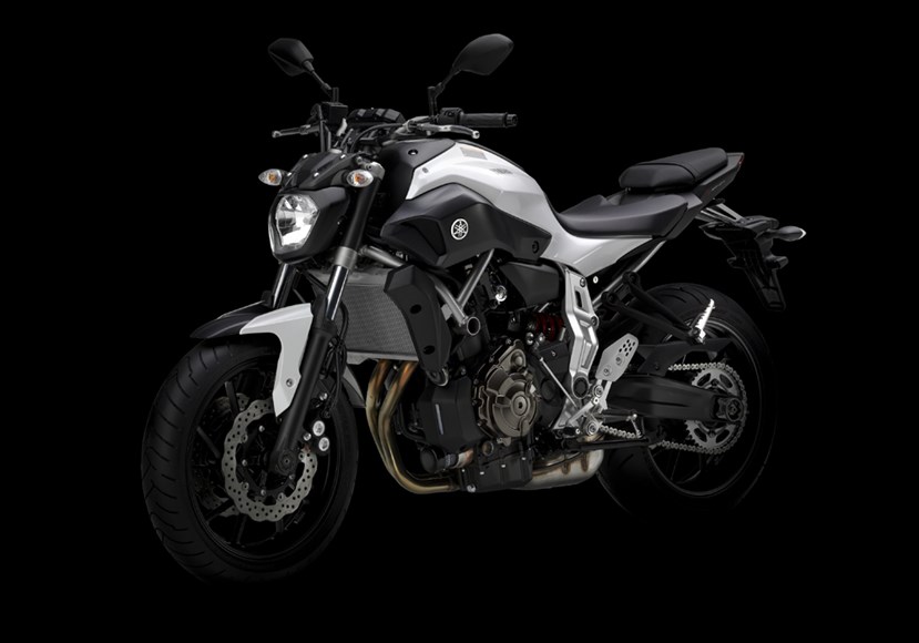 YAMAHA MT-07 (2014-2018) Review | Speed, Specs & Prices