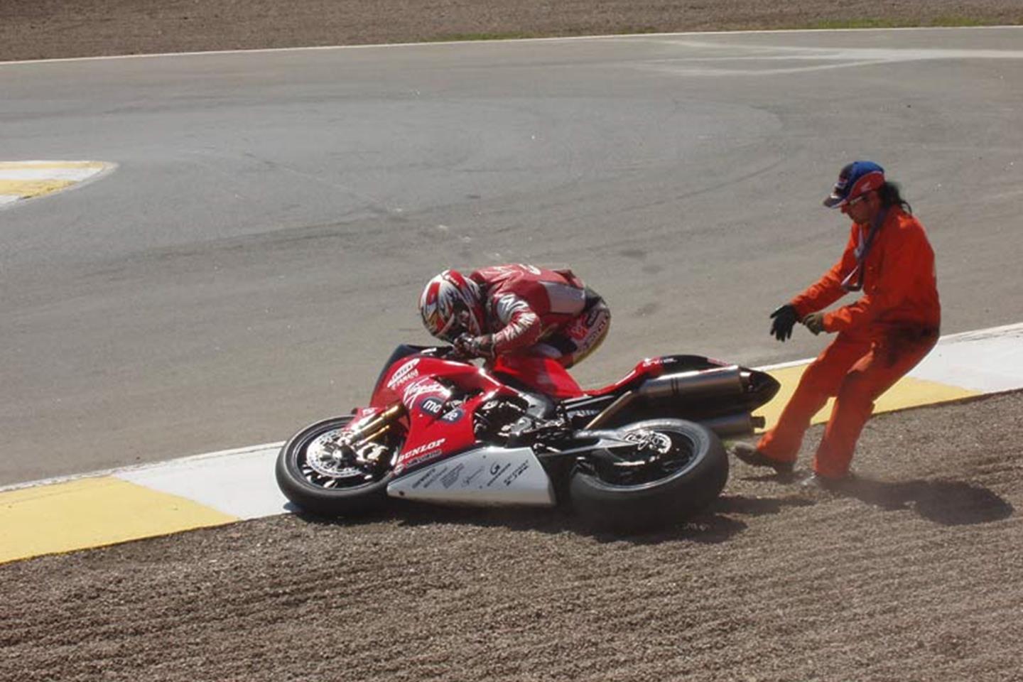 A race marshal shares his pictures | MCN