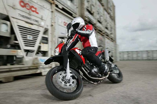 YAMAHA XT660R (2004-2017) Review | Speed, Specs & Prices | MCN